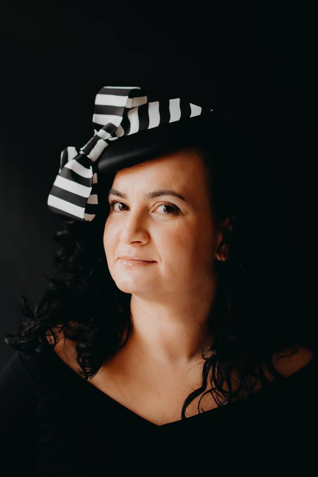 MARIA Couture Hat / Fascinator/ Button Hat / Mini Hat / Beret / Black ...