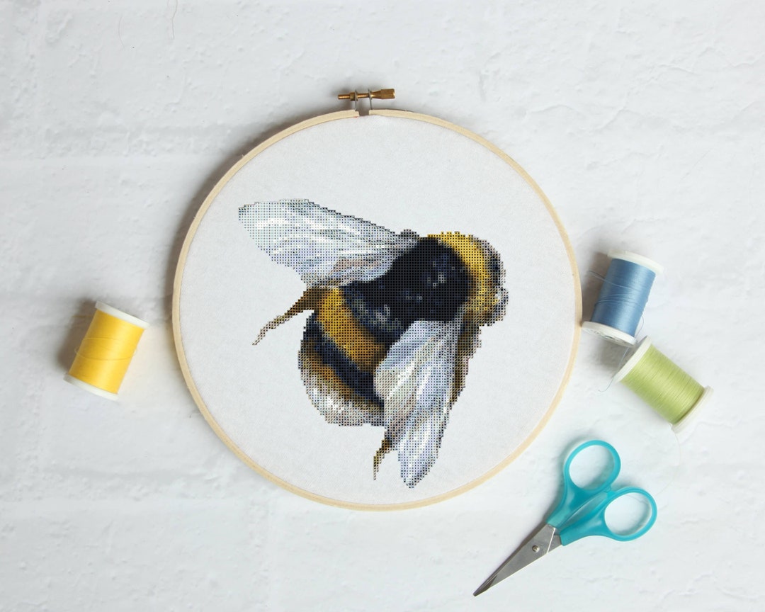 Buff-tailed Bumblebee P1441 Embroidery Cross Stitch Pattern Download ...