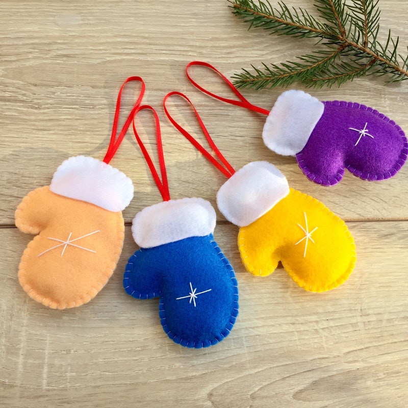 Mitten Ornament - Etsy