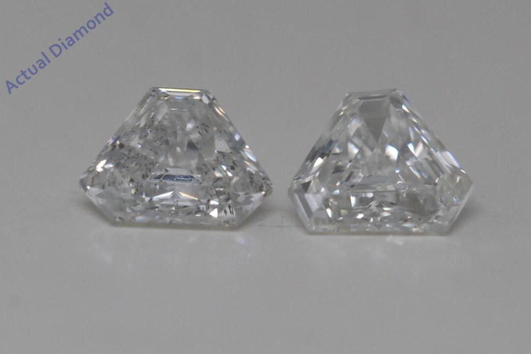 A Pair of Calf Cut Natural Mined Loose Diamonds (0.73 Ct,i Color,vs2 ...