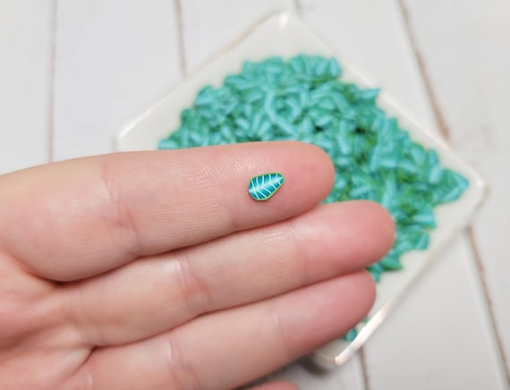 FAKE Green Leaves Clay Sprinkles Fake Sprinkles Fake Food - Etsy