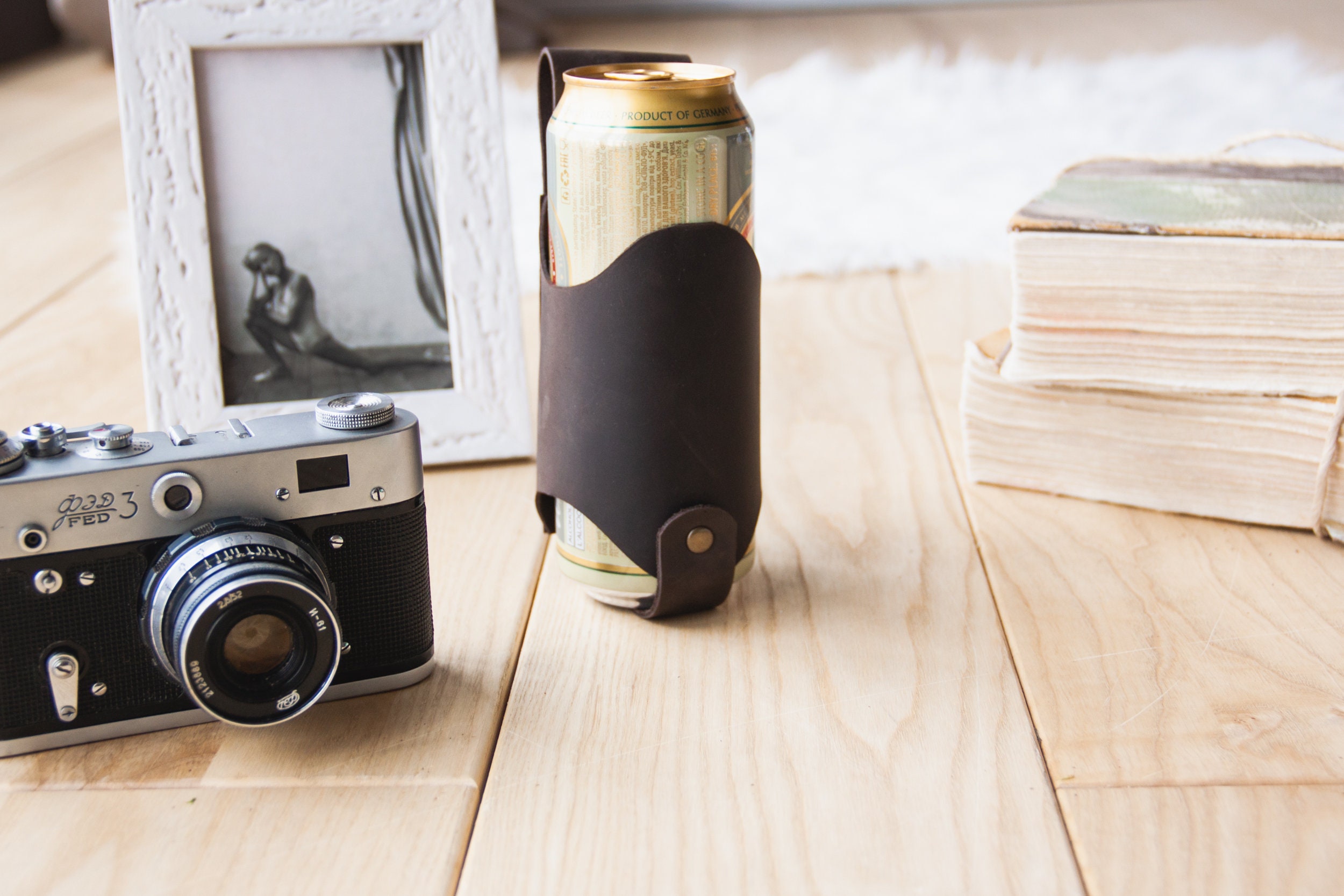 Beer holder belt Leather beer holder Beer holster Groomsmen | Etsy