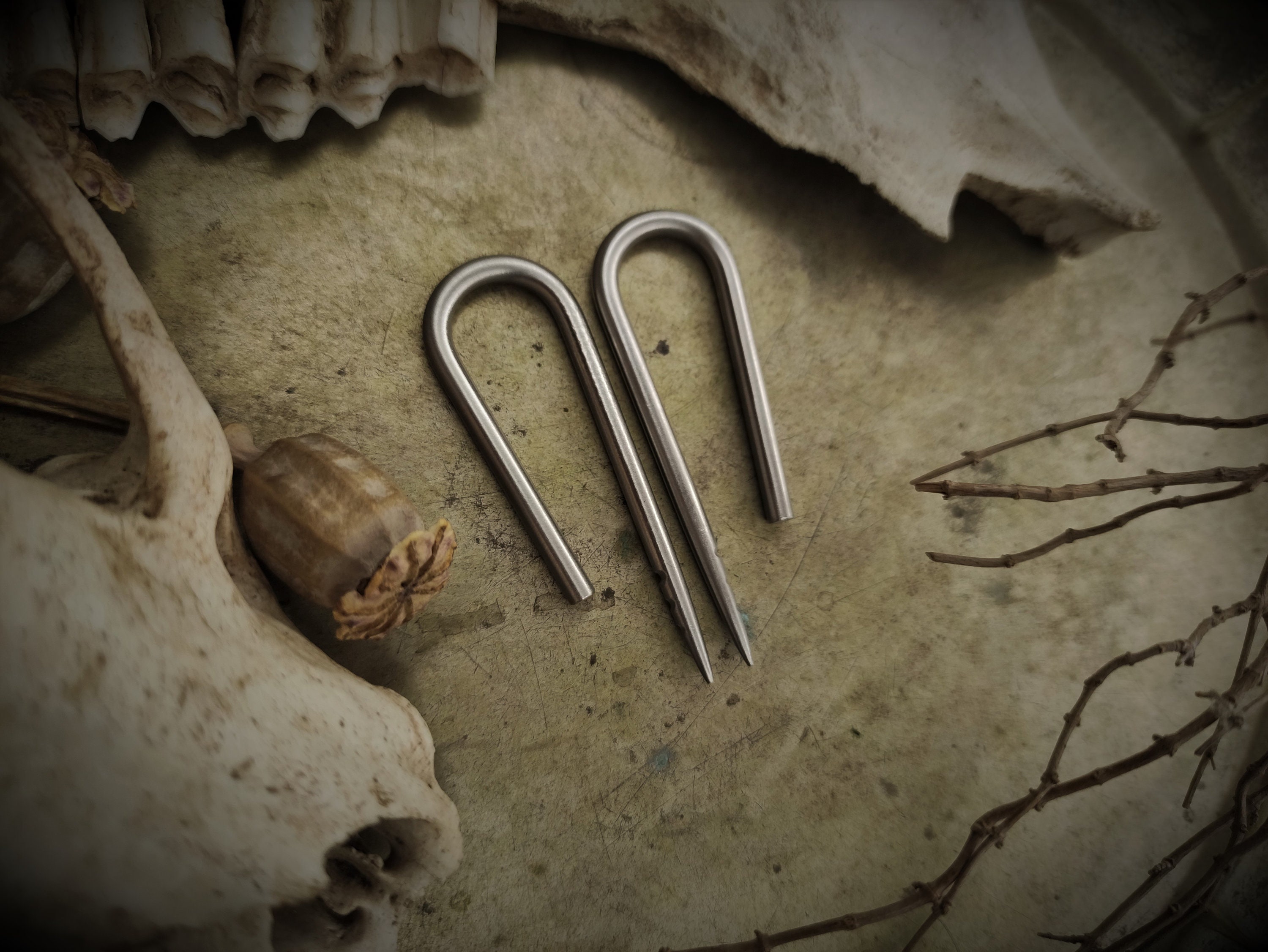 8 Gauge Steel Ear Hanger, Simple Ear Weights, Steel Ear Weights, Ear ...