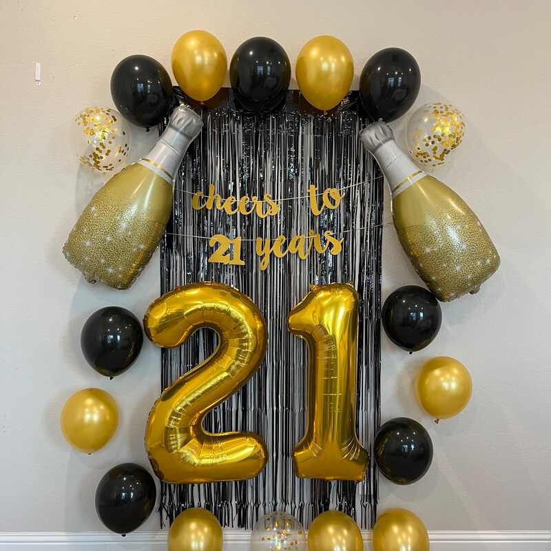 21 Balloons - Etsy