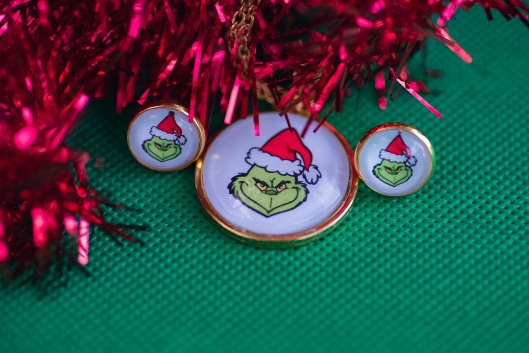 Grinch Pendant Necklace, Christmas Jewelry, Christmas Necklace, Holiday ...