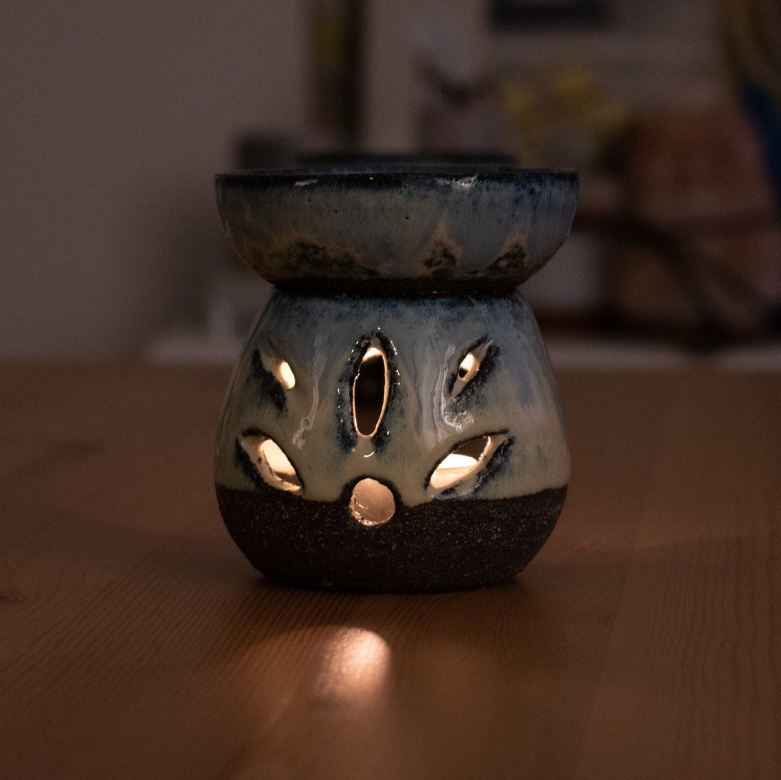 Ceramic Oil Burner, Wax Melt, Essential Oil Diffuser - Etsy