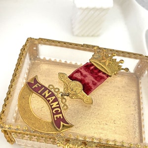 Antique King Queen Royal Crown Finance Velvet Ribbon Brooch Pin Masonic ...