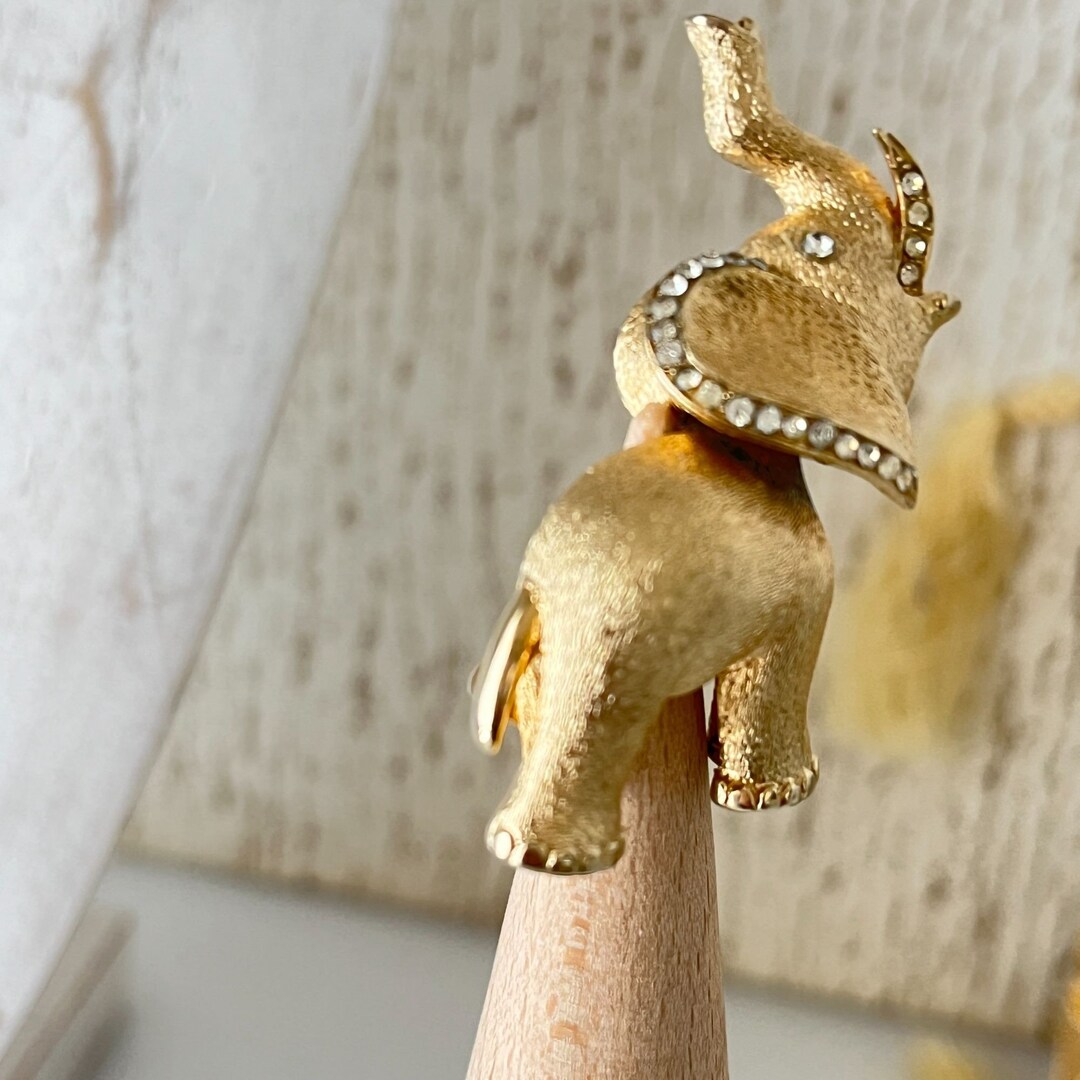 Vintage Coro Gold Tone Elephant Brooch Pin Trembling - Etsy