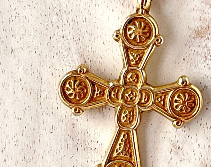 Pretty Metropolitan Museum of Art Byzantine Gold Tone Crucifix Cross - Etsy