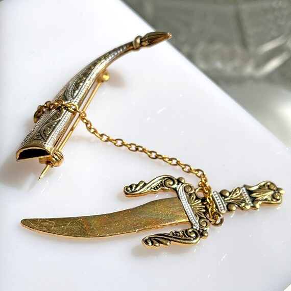 Vintage Damascene Scimitar Removable Sword Brooch Pin - Gem