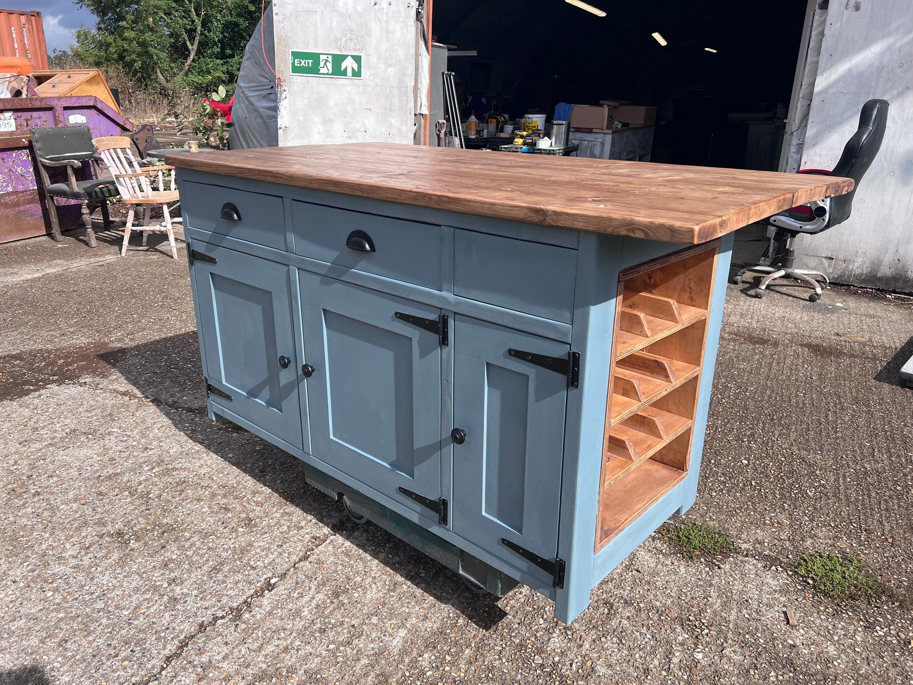 Rustic Farmhouse Kitchen Island With Wine Rack and Spice Rack - Etsy UK