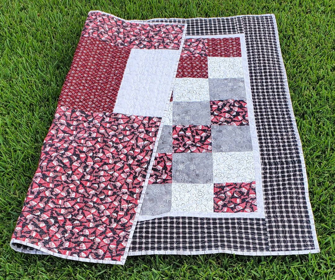 Christmas Patchwork Quilted Throw: Handmade Winter Snowman Quilt (55x55 ...