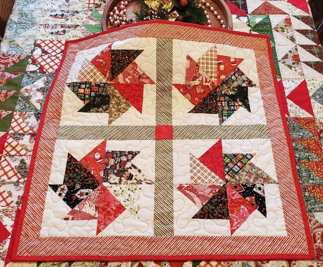 Kindred Pinwheels Christmas Table Topper Christmas Table Decoration ...