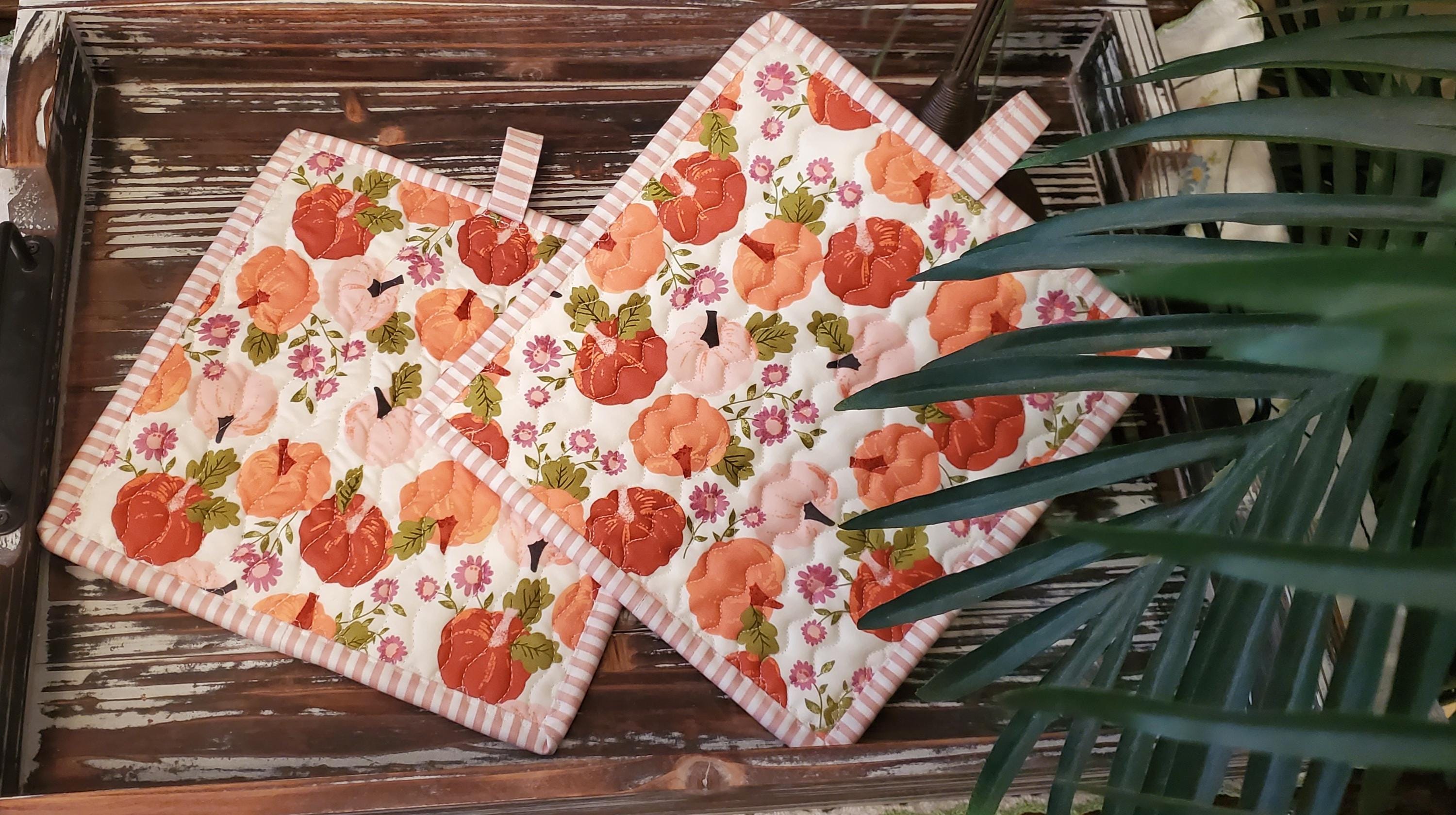 Potholders Reversible Set of Two Handmade Decorative Quilted Potholders ...