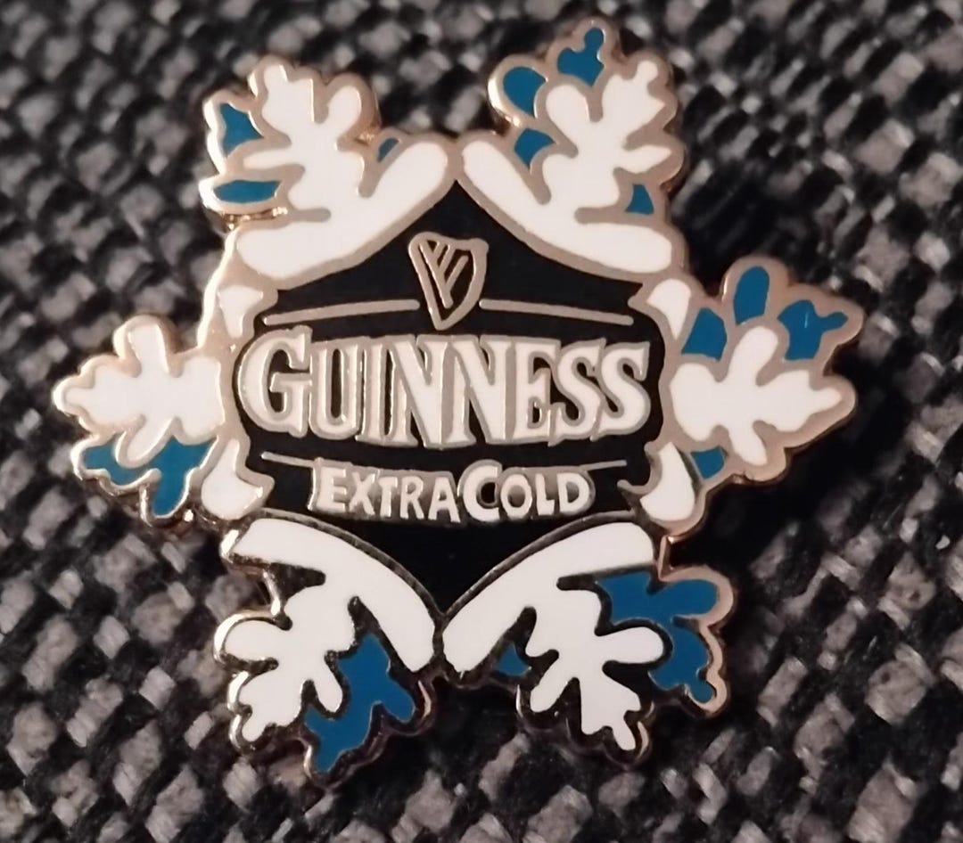 Vintage 1990 Guinness Pelican With Guinness in Its Beak. John Gilroy ...