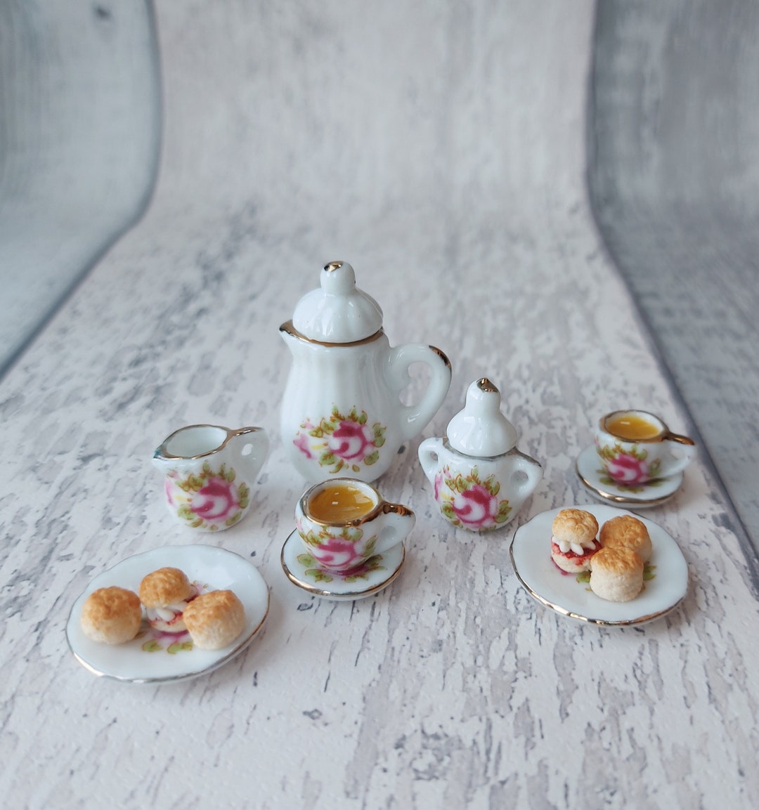 Miniature Plain Scones and Tea Set, Afternoon Tea, Dollhouse Miniatures ...
