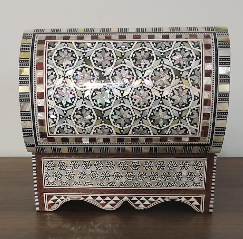 Egyptian Wood Jewelry Box Inlaid Mother of Pearl Handmade 8" X 5" X 5 ...
