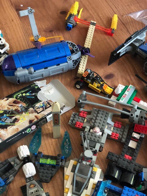 Reduced Huge Lot of Legos. Giant Box of Legos 15-20 Sets - Etsy