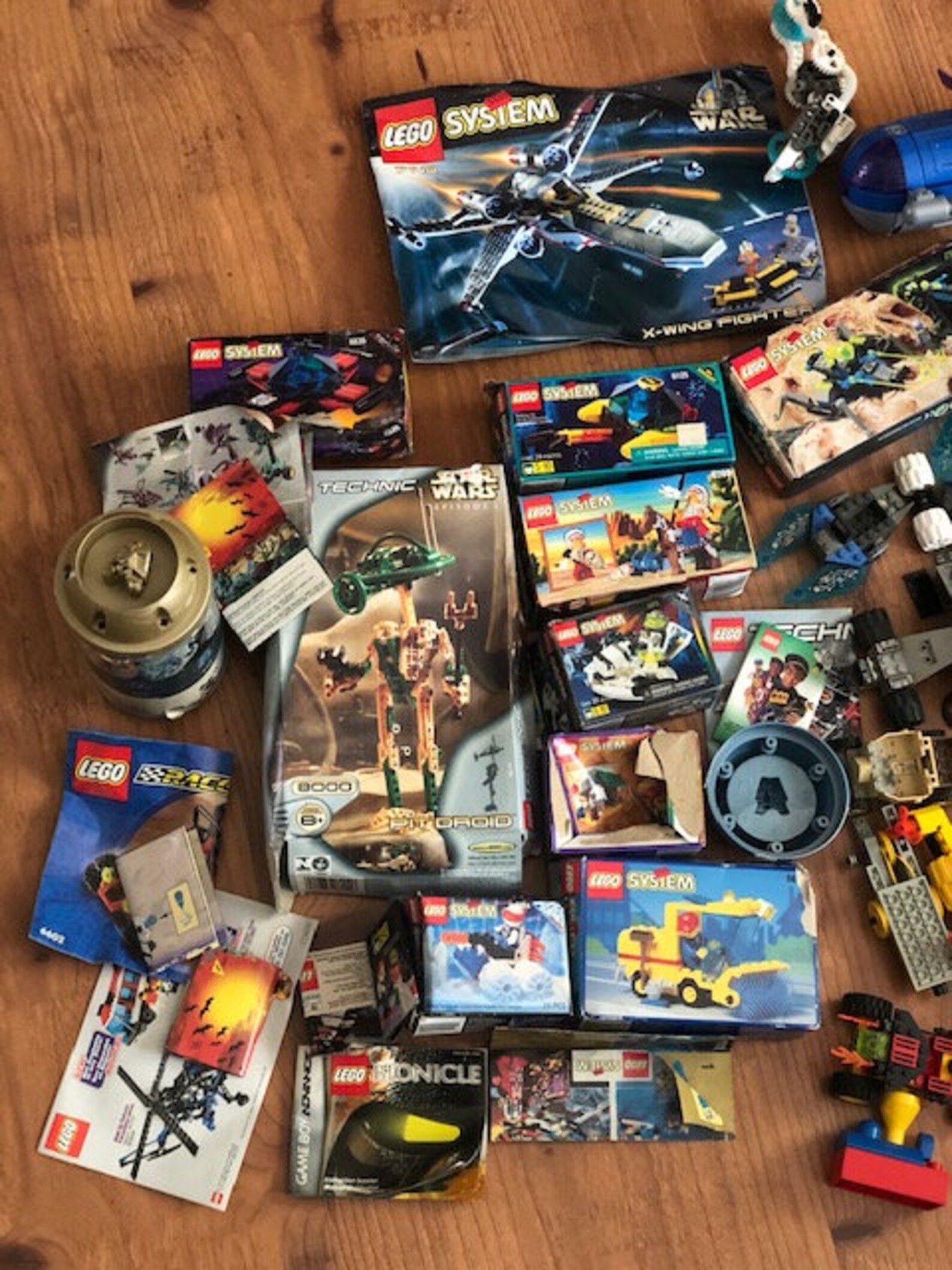 Reduced Huge Lot of Legos. Giant Box of Legos, 15-20 Sets, Vintage 1990 ...