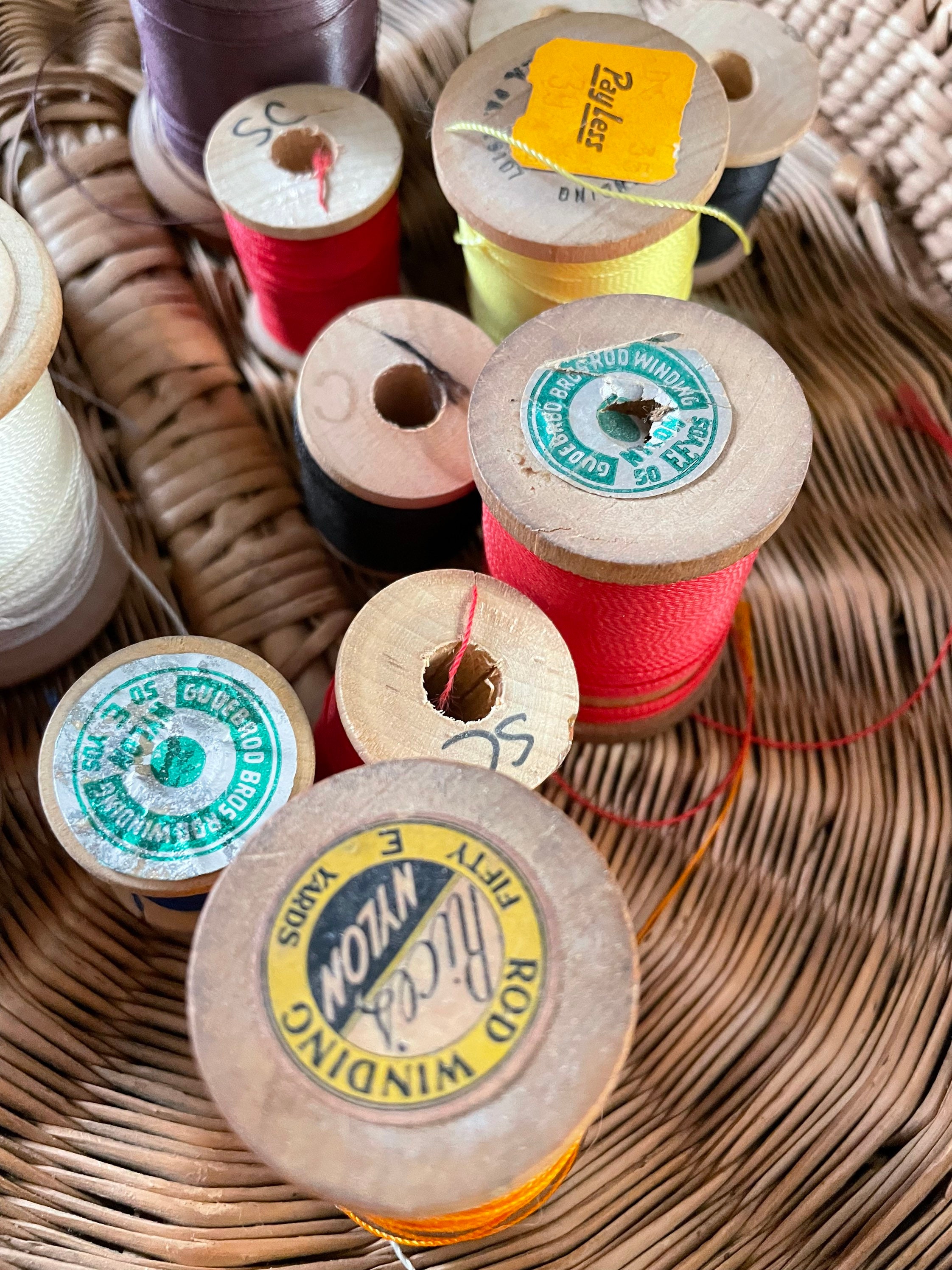 Vintage Wooden Fishing Spools of Rod Winding Fly Tying Thread, 14 ...