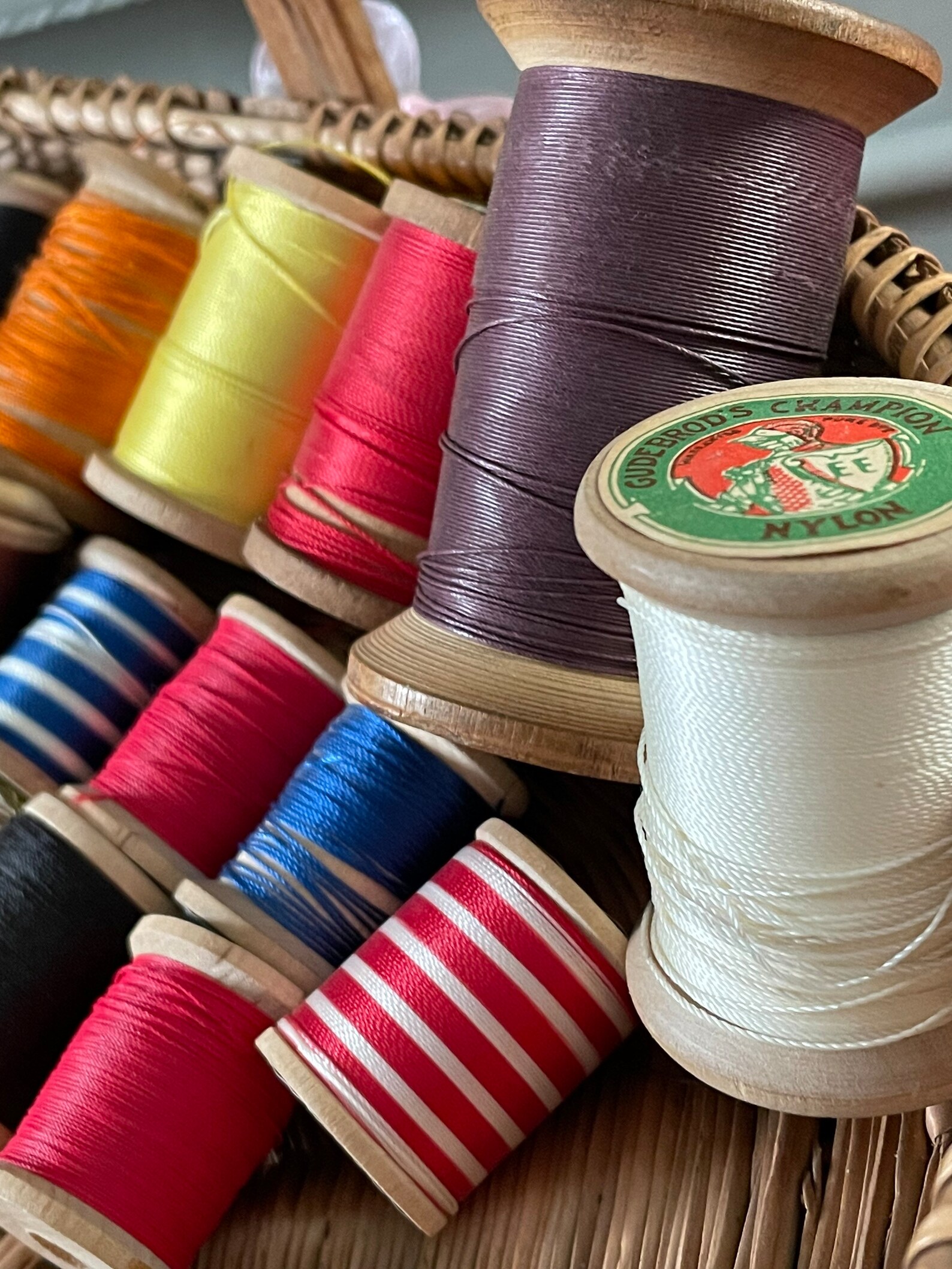 Vintage Wooden Fishing Spools of Rod Winding Fly Tying Thread, 14 ...