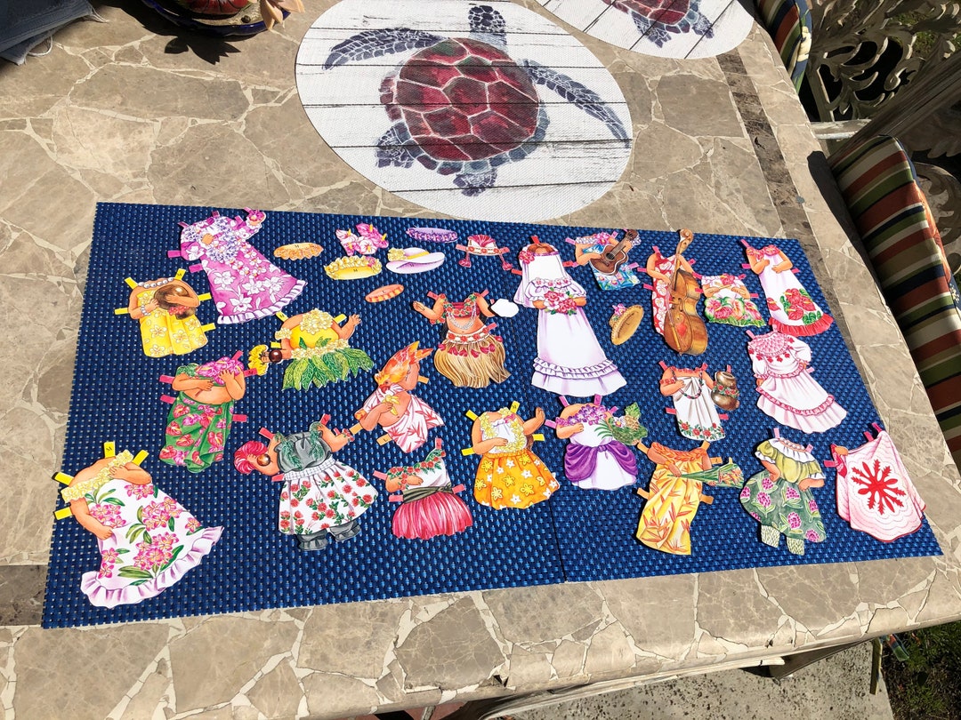 Vintage Hawaiian Paper Doll Clothing Set, 28 Pieces, Doll Not Included ...