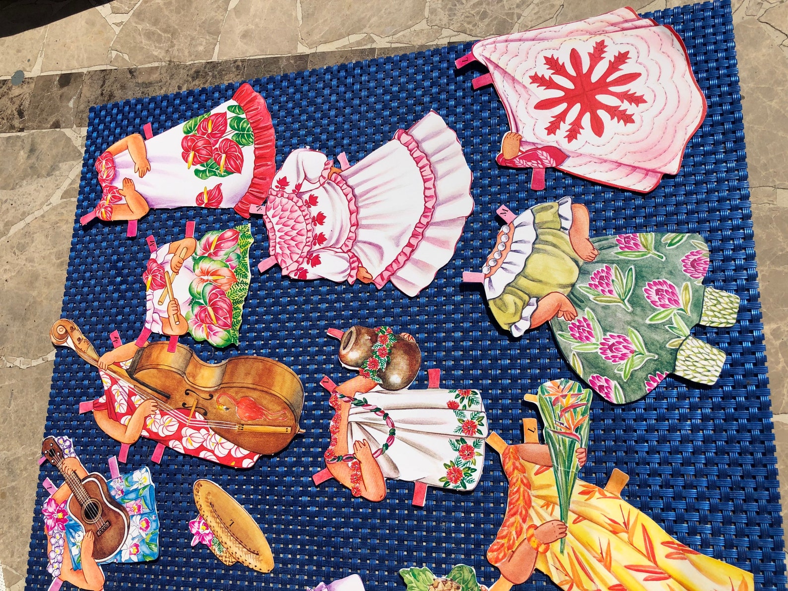 Vintage Hawaiian Paper Doll Clothing Set, 28 Pieces, Doll Not Included ...