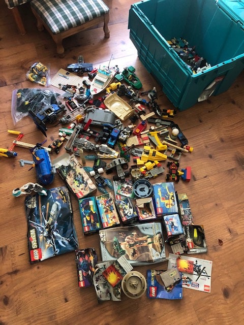 Reduced Huge Lot of Legos. Giant Box of Legos, 15-20 Sets, Vintage 1990 ...