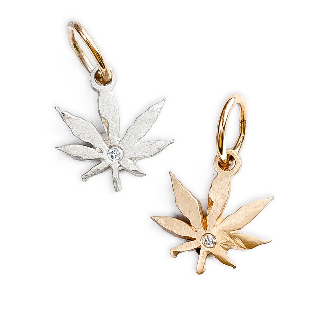 POT LEAF Charm // Diamond Cut Chain / Mary Jane / Marijuana Gift / Pot ...