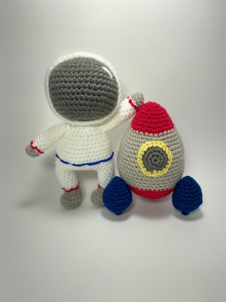Crochet Astronaut and Rocket Ship - Etsy