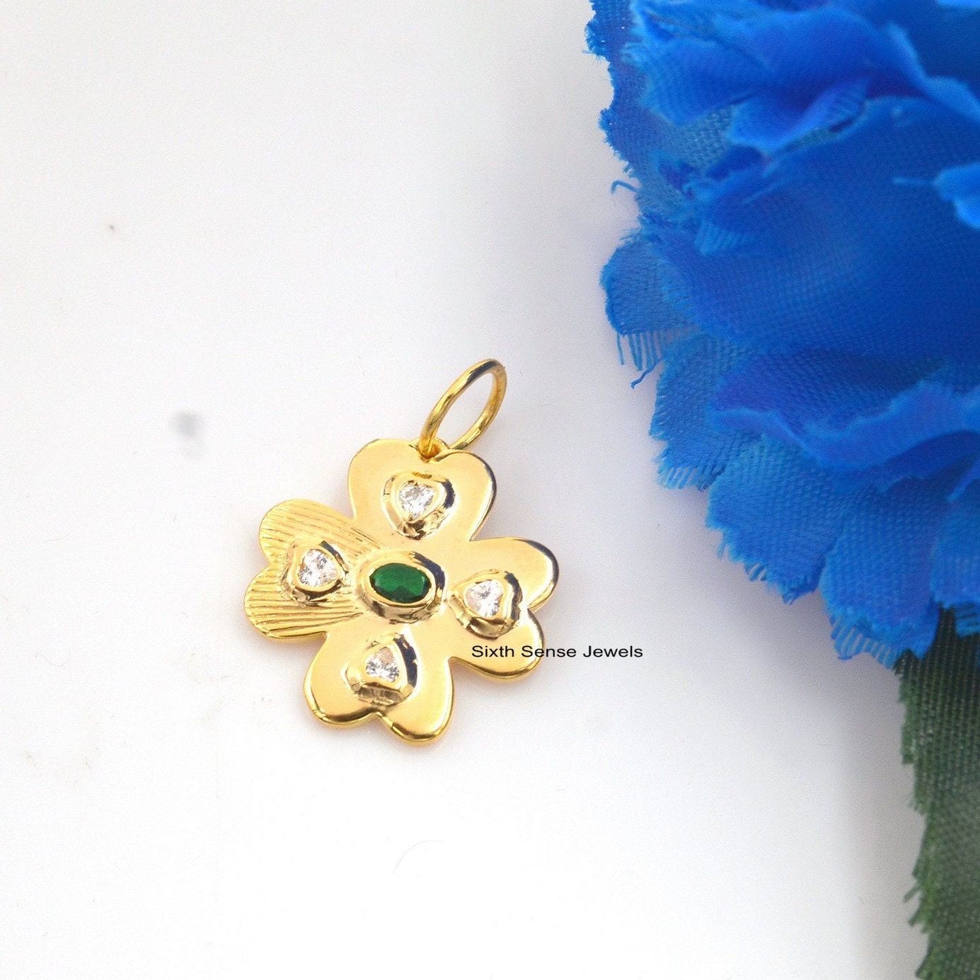 14k Solid Gold Four Leaf Pendant Gold Four Leaf Charm - Etsy