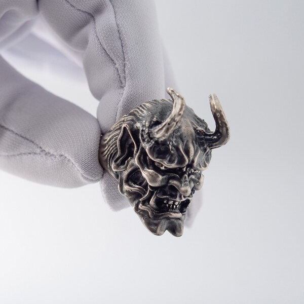 Demon Ring - Etsy