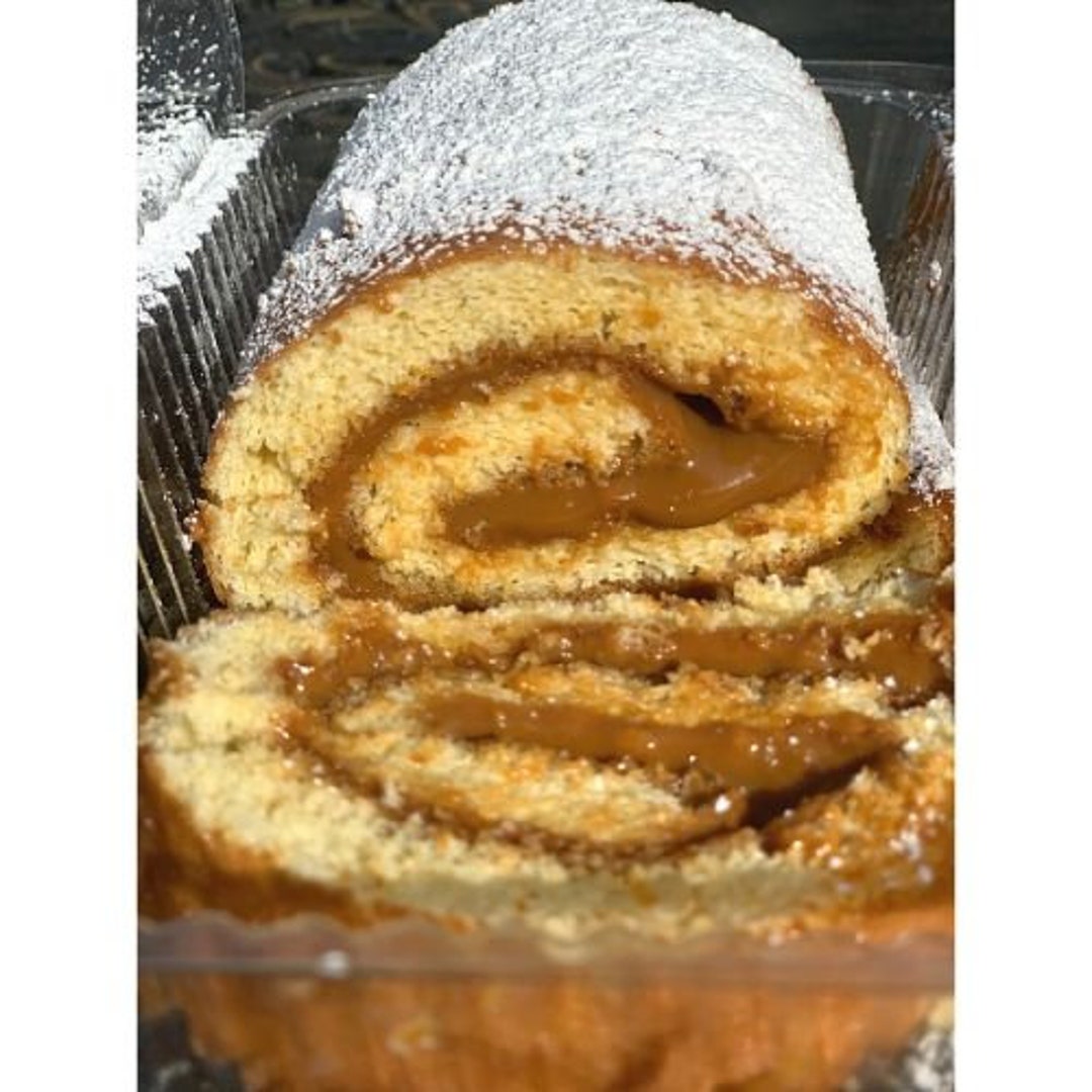 Pionono Filled With Dulce De Leche/ Cake Roll With Dulce De Leche ...