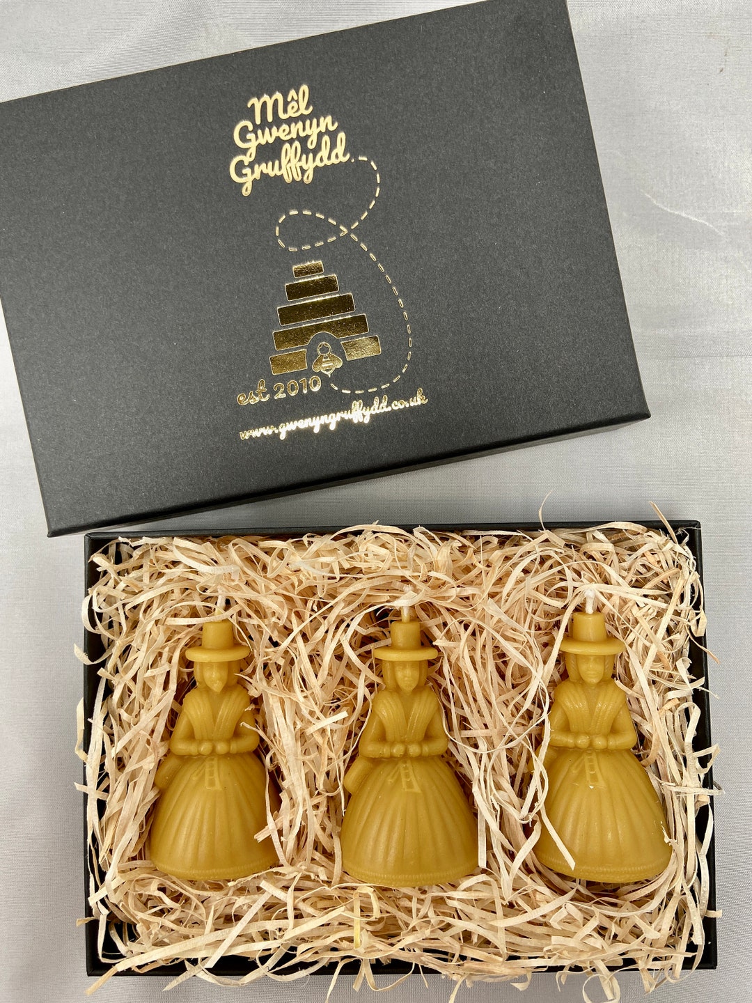 Welsh Lady Beeswax Candles | Traditional Costume | Boxed Gift Set of 3 ...