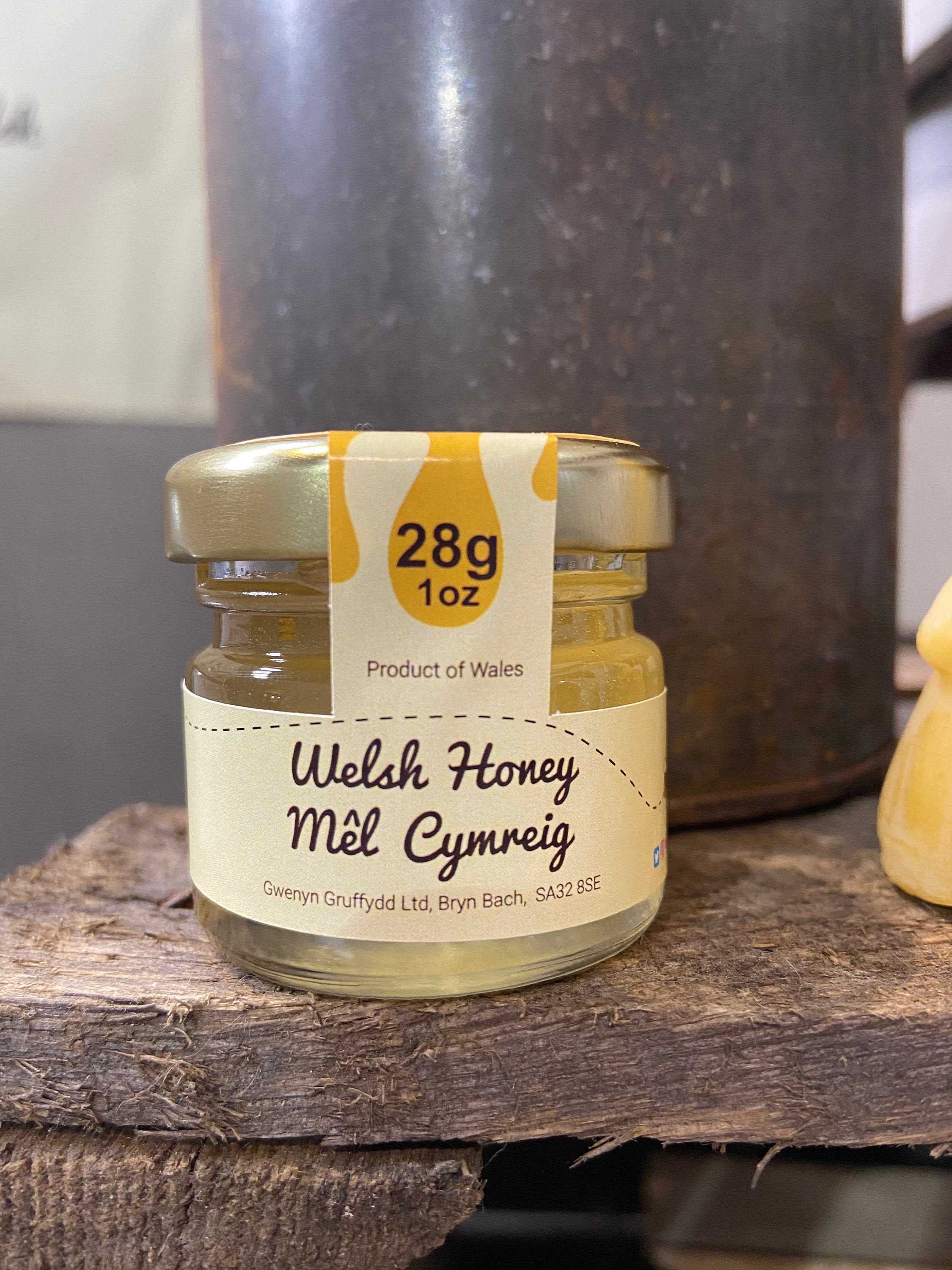 Welsh Raw Honey 28g Wedding Favours Jar - Baby Shower Favours - Thank ...