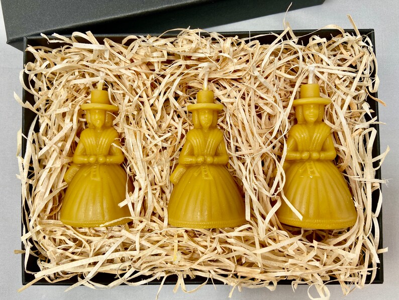 Welsh Lady Beeswax Candles | Traditional Costume | Boxed Gift Set of 3 ...