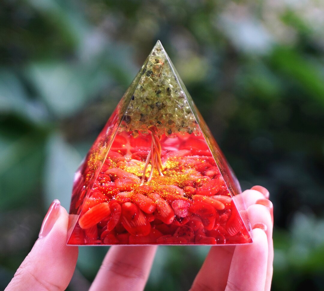 Tree of Life Orgonite Peridot With Red Coral Cristal Stone Aluminum ...