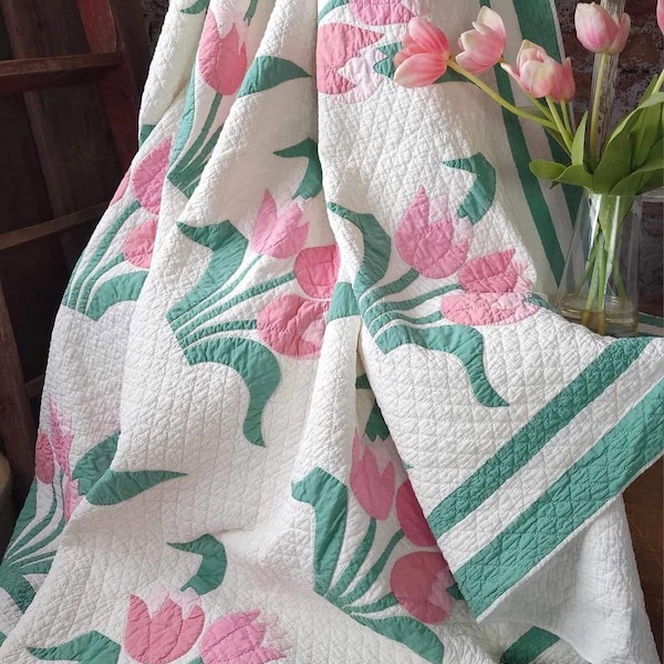 Tulip Quilt - Etsy