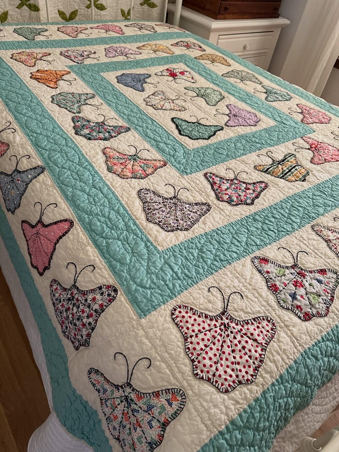 Gorgeous Vintage Feed Sack “butterflies” Quilt With a Sea Glass Blue ...