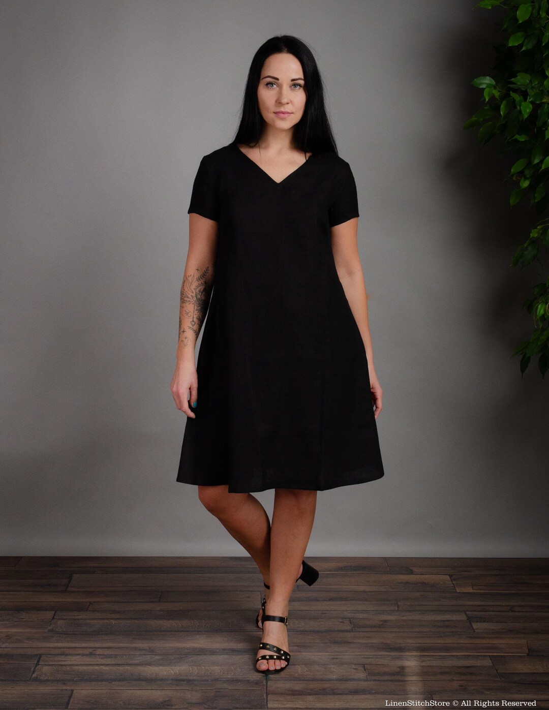 KIMBERLY Short Sleeve V-NECK BLACK Linen Dress With Side Pockets, Loose ...