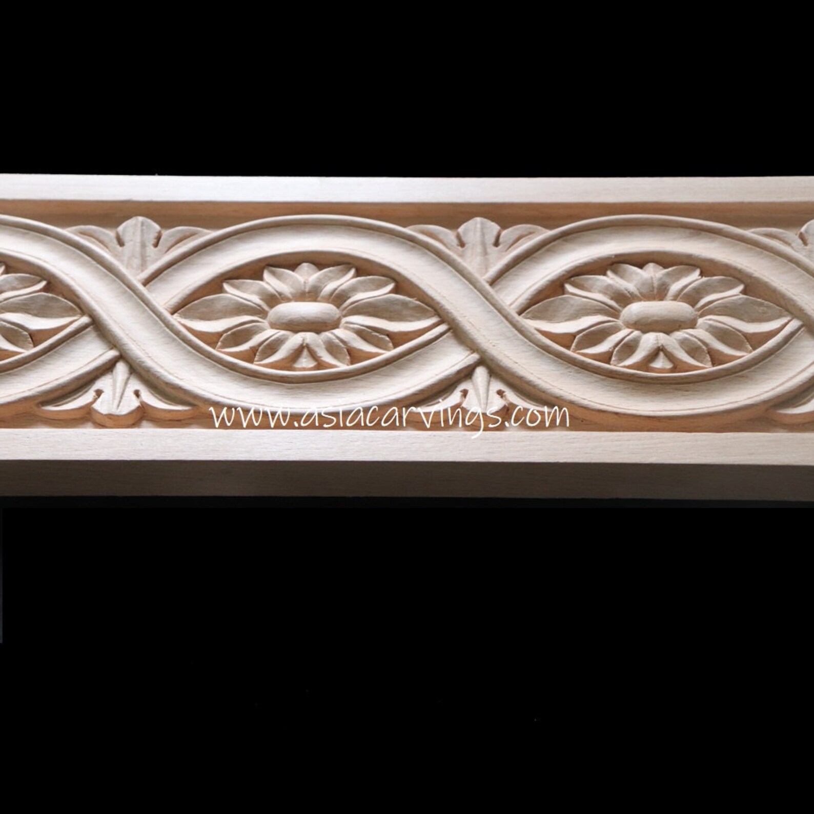 MLD-08: Handcarved Relief Carved Gothic Molding | Weave Keystone ...