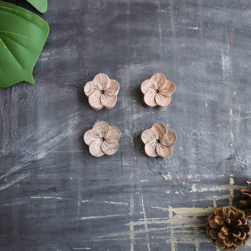 Car Diffuser Wooden Flower - Etsy