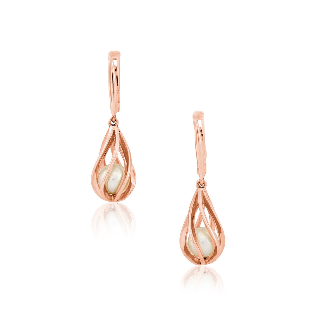 14K Gold Pearl Tear Drop Shaped Earrings, Pearl Swirling Earrings ...