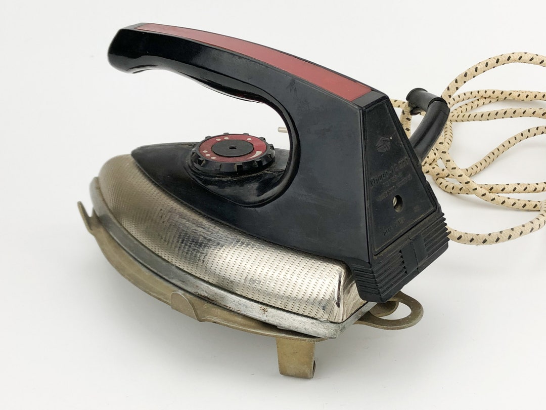 Vintage Electric Iron With Stand From 20th Century USSR - Etsy