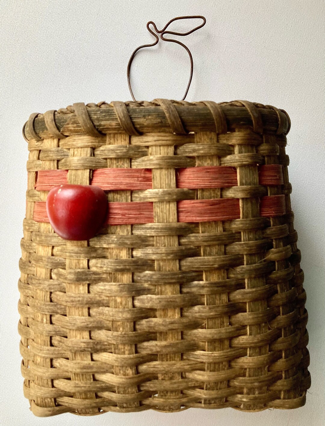 Vintage Hand Woven Wicker Mail Basket Cottage Hanging Basket Door ...