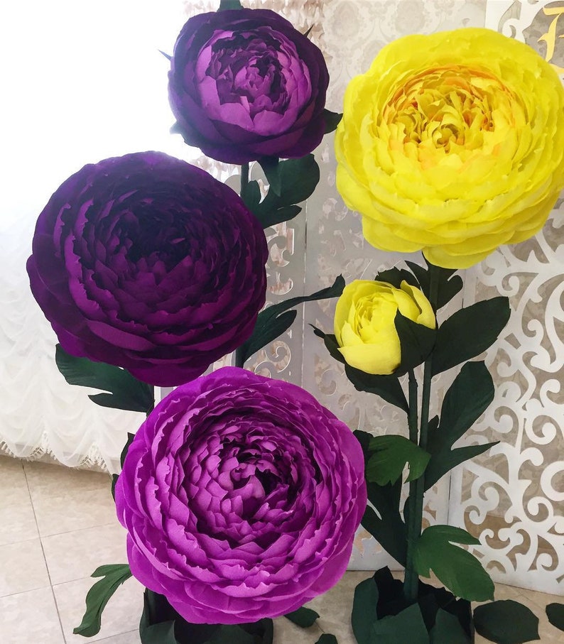 Large Paper Flowers. Giant Paper Flowers. Paper Flowers on the - Etsy