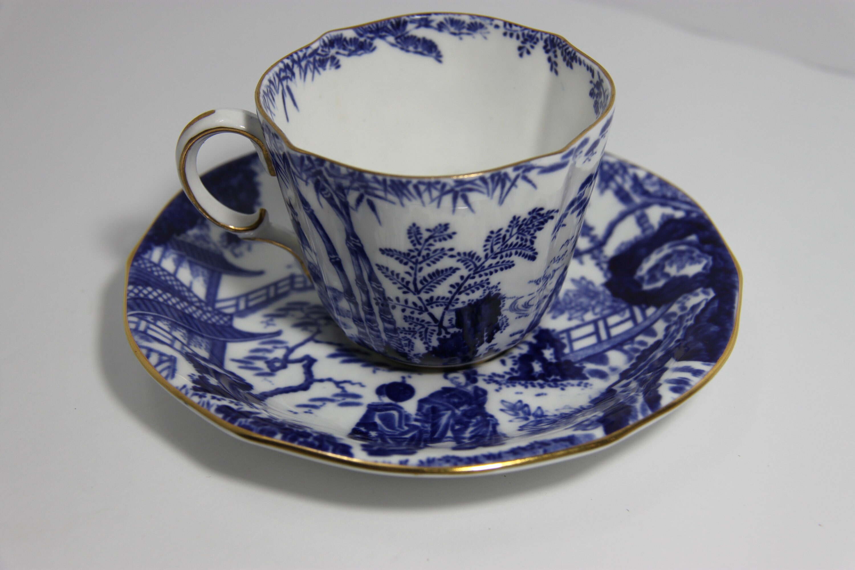 3 Royal Crown Derby Blue Mikado Tea Cups and Saucers - Etsy