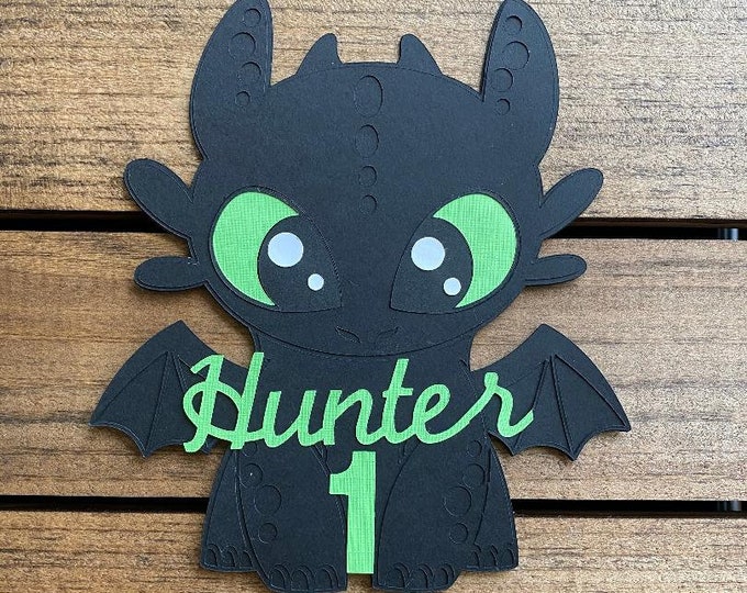 Toothless How to Train Your Dragon Night Fury Customizable Cake Topper ...