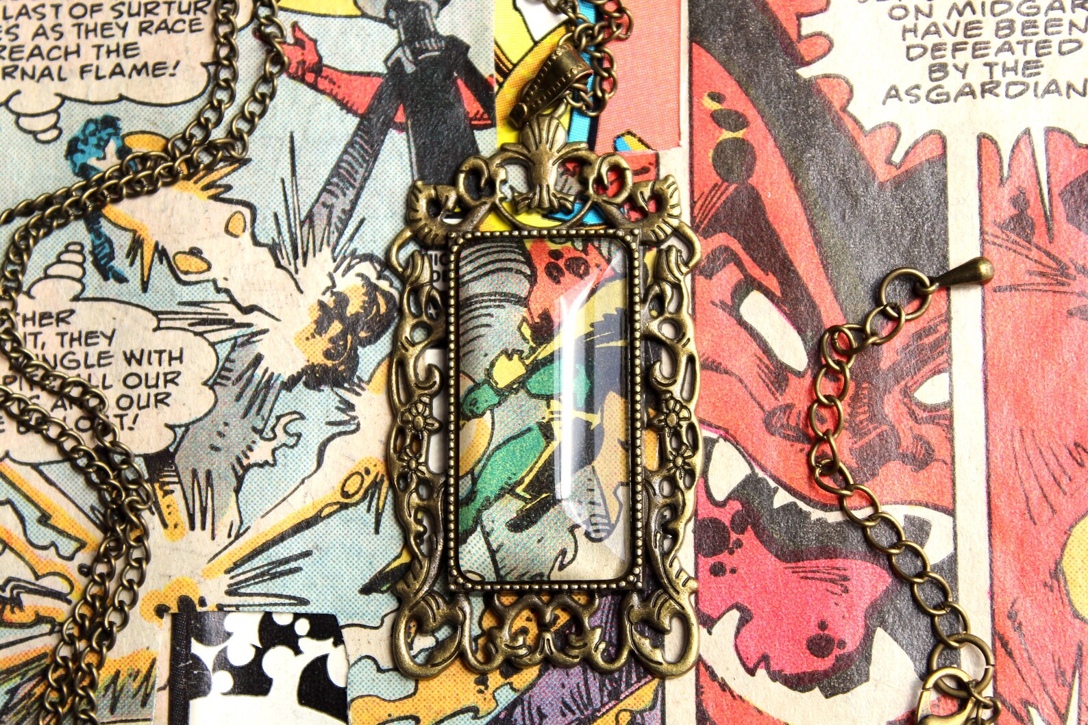 Vintage Loki Collar - Marvel Comics - Upcycled y Hecho a mano - Etsy España