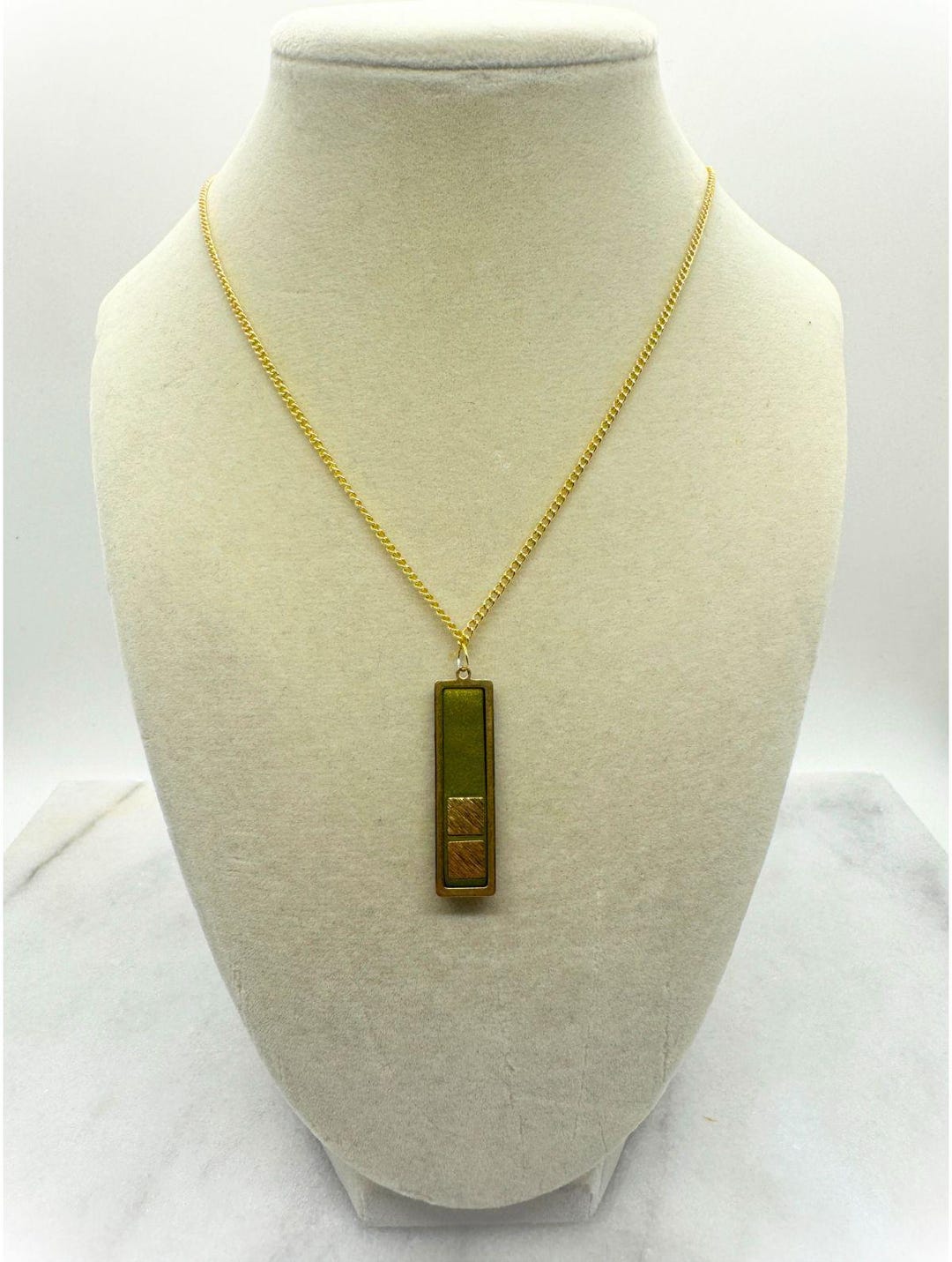 Begonia Necklace - Etsy